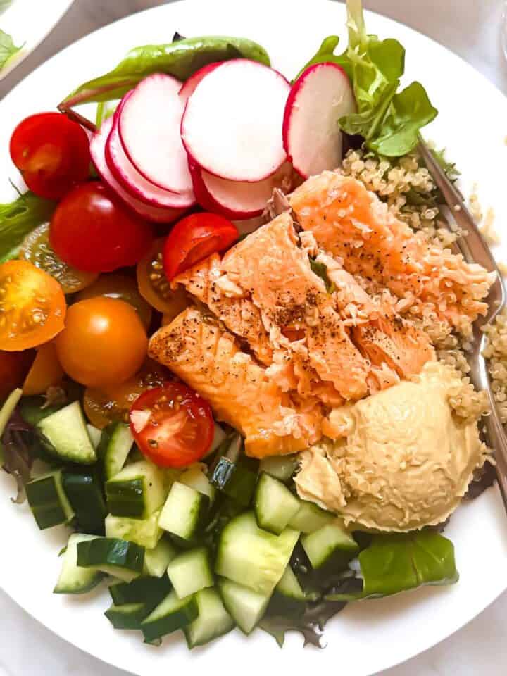 Seared Ahi Tuna Salad - Mediterranean For Life